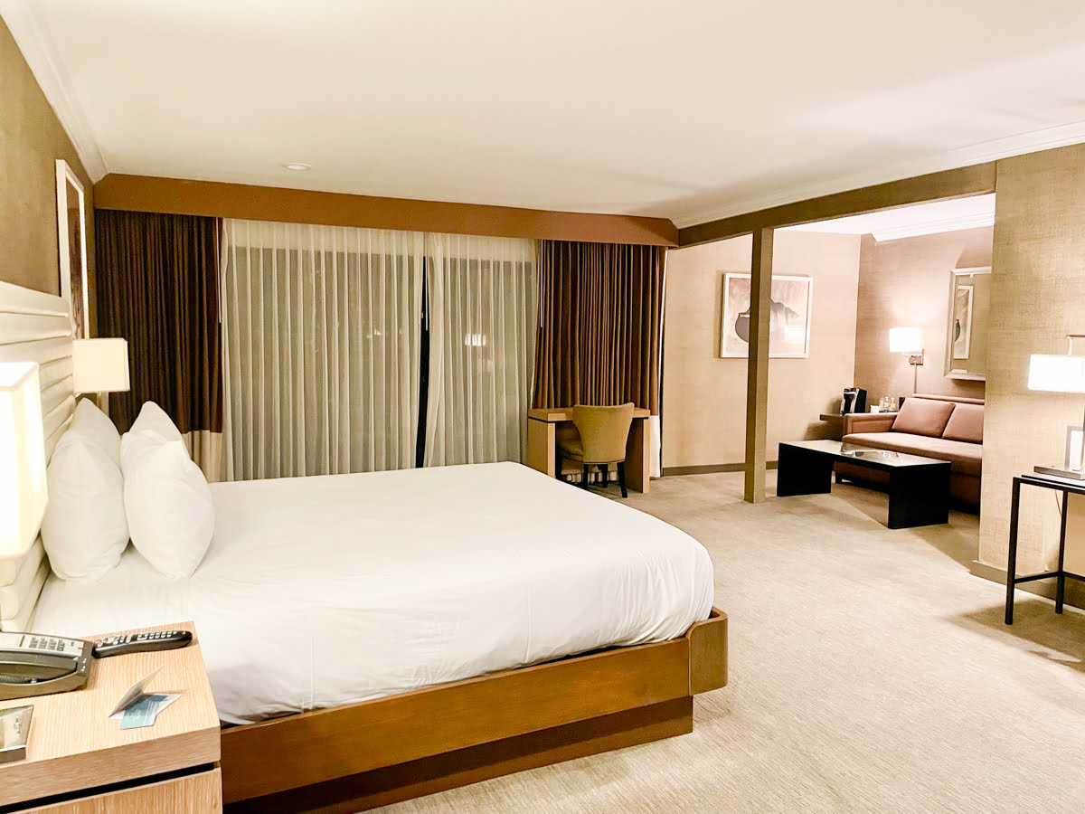 Luxe Sunset Boulevard Hotel review: Why it's one of our favorite hidden ...
